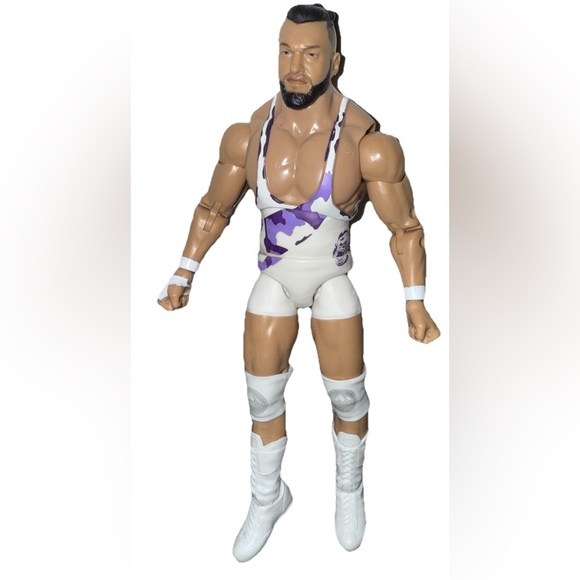 American Eagle Outfitters | Toys | Aew Unmatched Wardlow Series ...